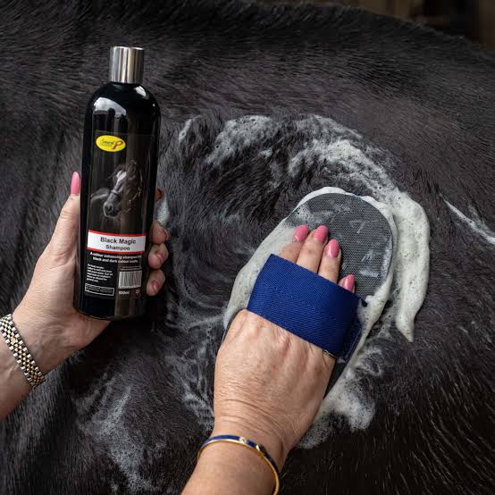 Black Magic Shampoo - 500ml